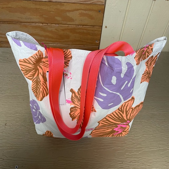 ALOHA Collection | Bags | Aloha Collection Tote | Poshmark